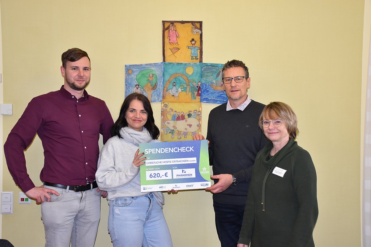 Spendenübergabe von Phänomen Zittau